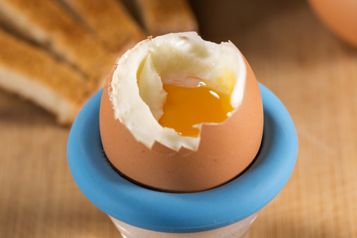 Is It Safe To Eat Grey Eggs? Answers & Facts About Hardboiled Eggs ...